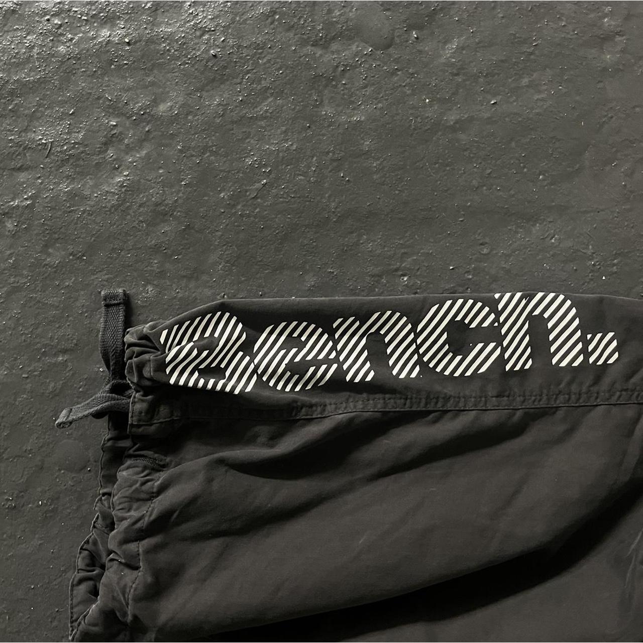 BENCH CARGO TROUSER Great condition SIZE &... - Depop