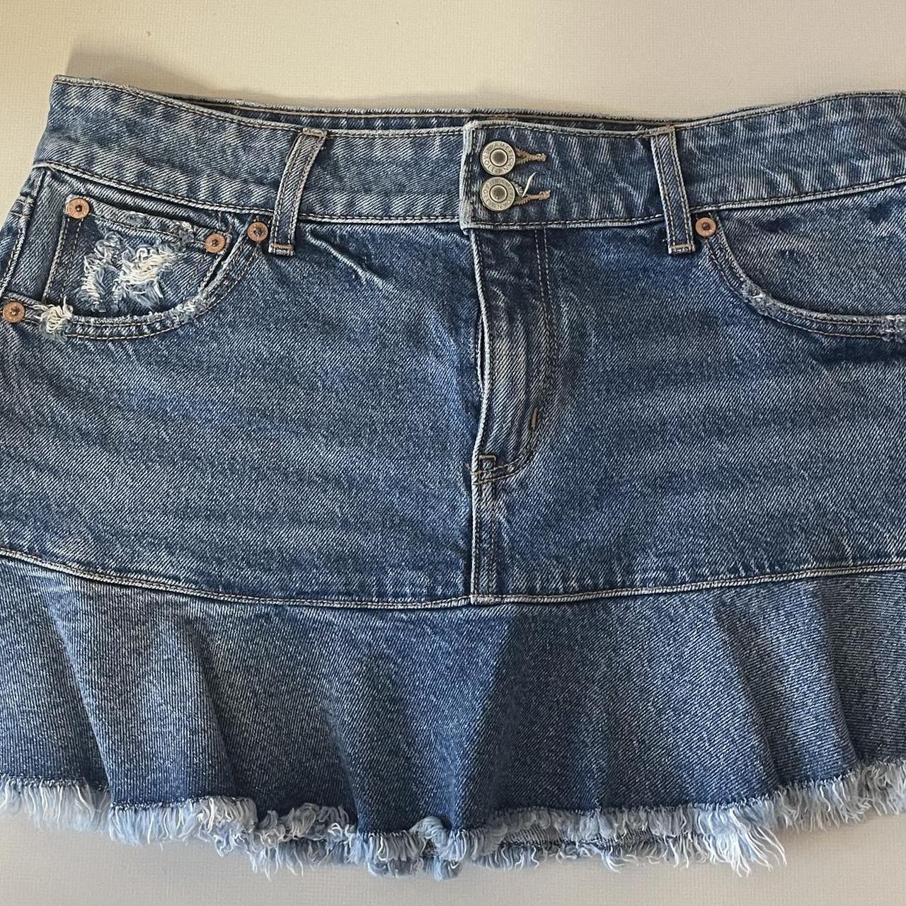 American eagle ruffle denim skirt, worn once for a... - Depop