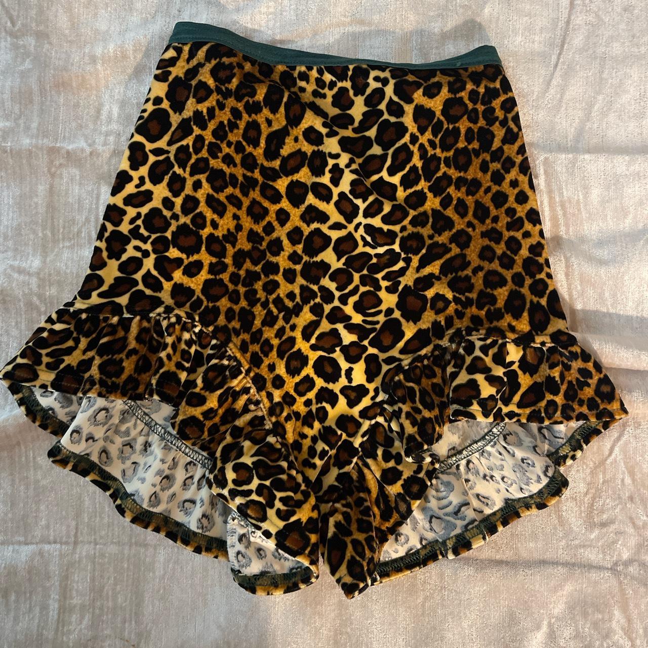Solstice intimate short shorts 🐆🔥 - Depop