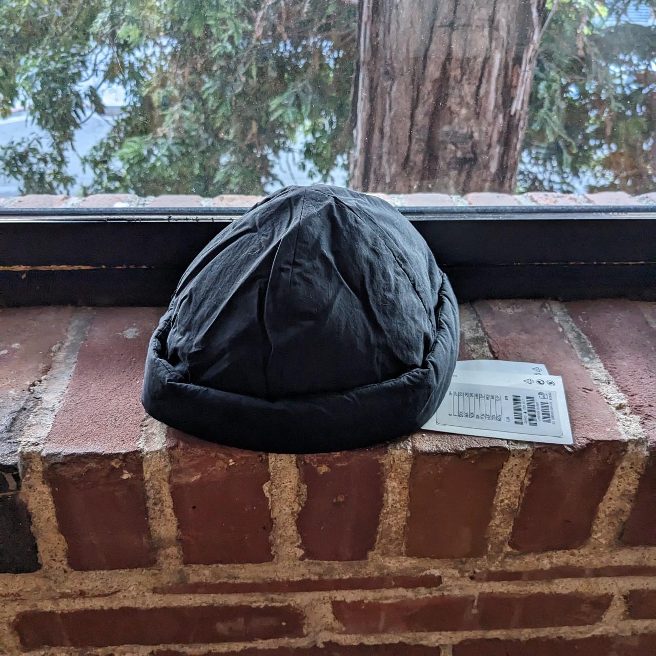 Brimless adjustable hat by COS Never worn Size S/M - Depop