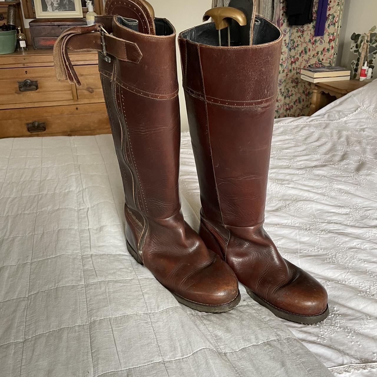 Welligogs chestnut leather waterproof matador boots.... - Depop