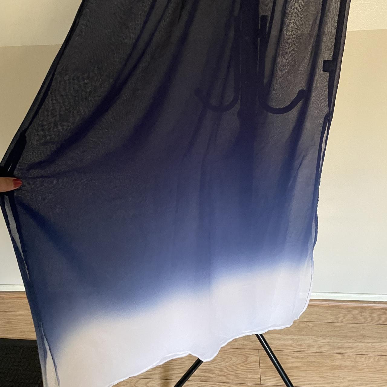 Raviya Women's Navy and White Cover-ups | Depop