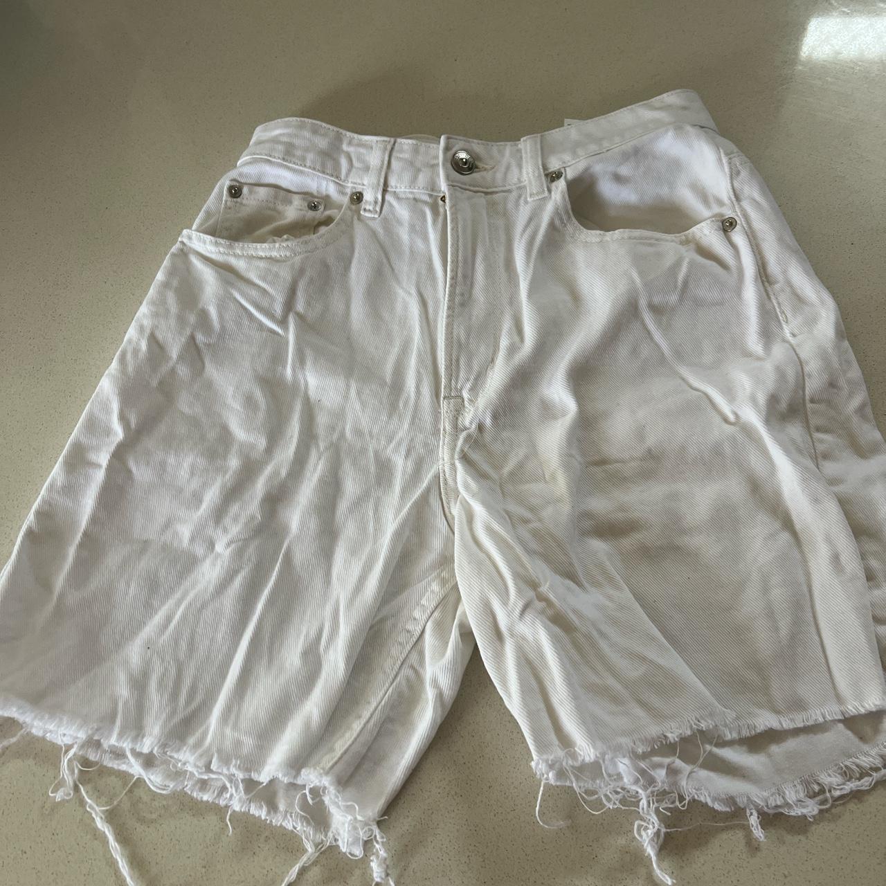 H&M white jean jorts. Worn once! Selling as they no... - Depop