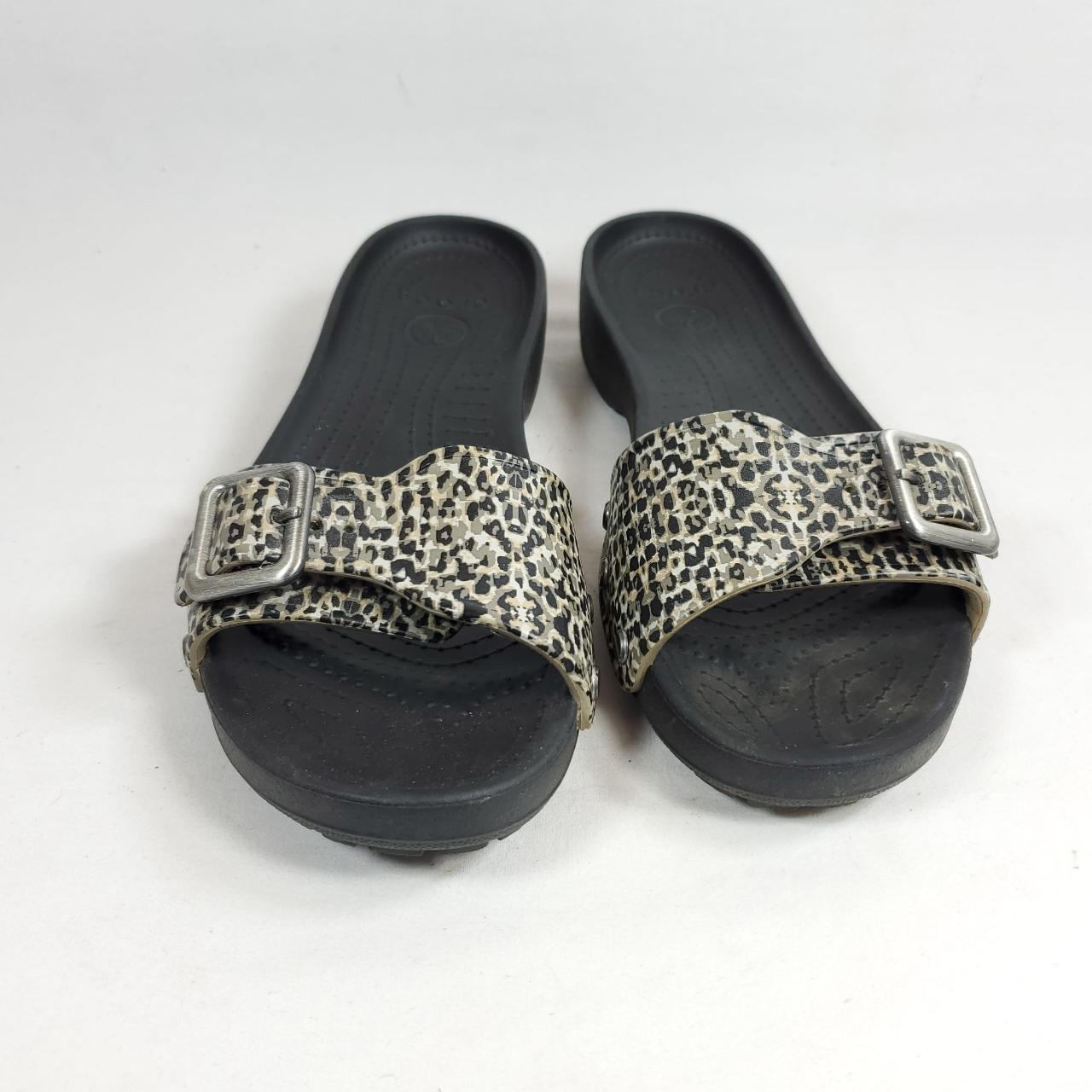 Crocs Women guarantee s Sarah