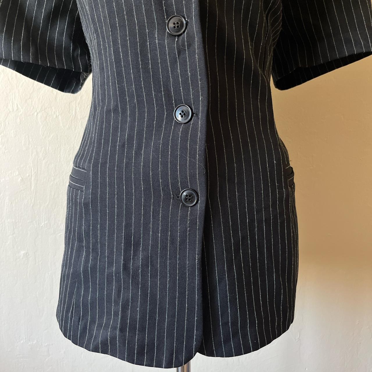 Office siren black short sleeve blazer with chunky... - Depop