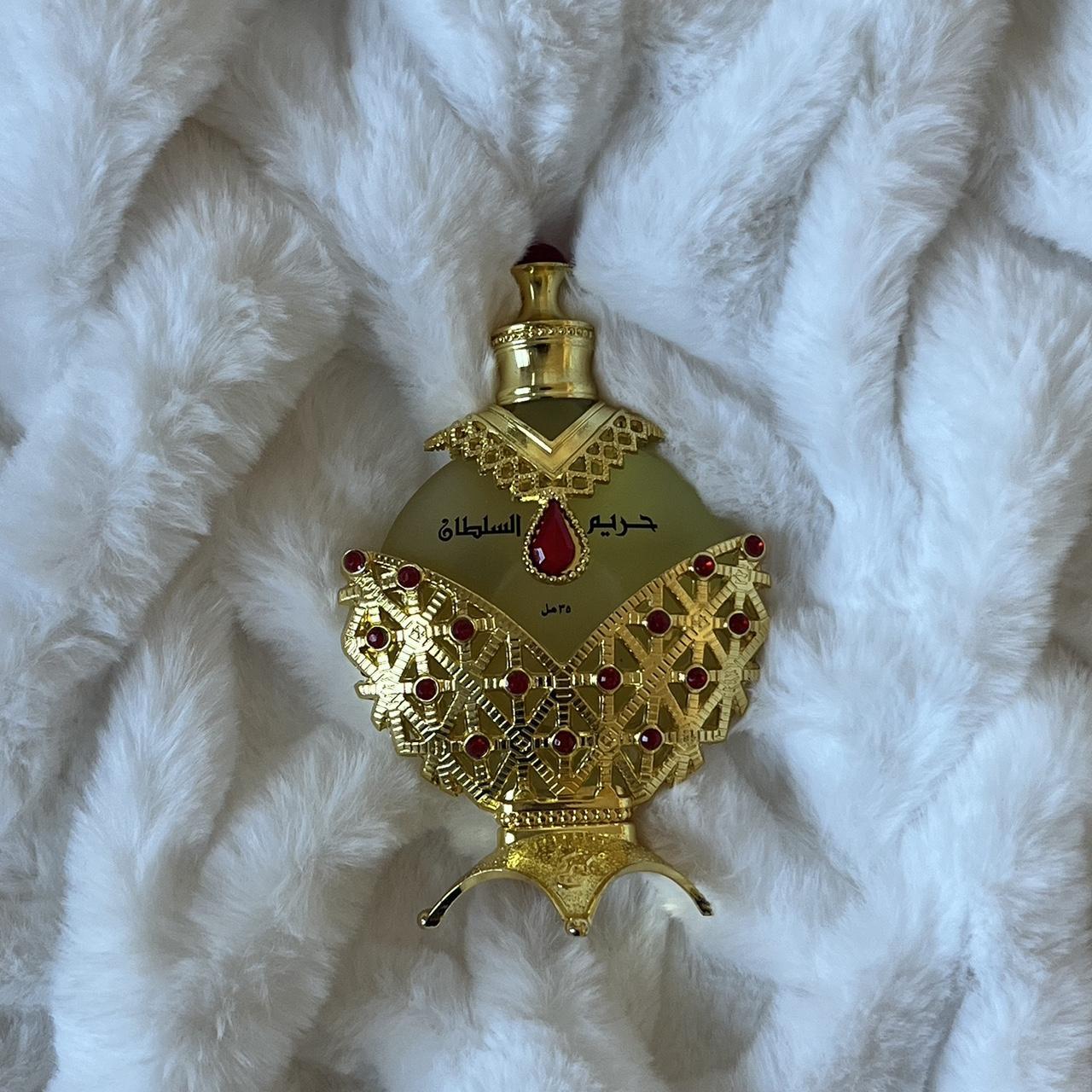 Hareem Al Sultan Perfume this smells sooo good,... - Depop