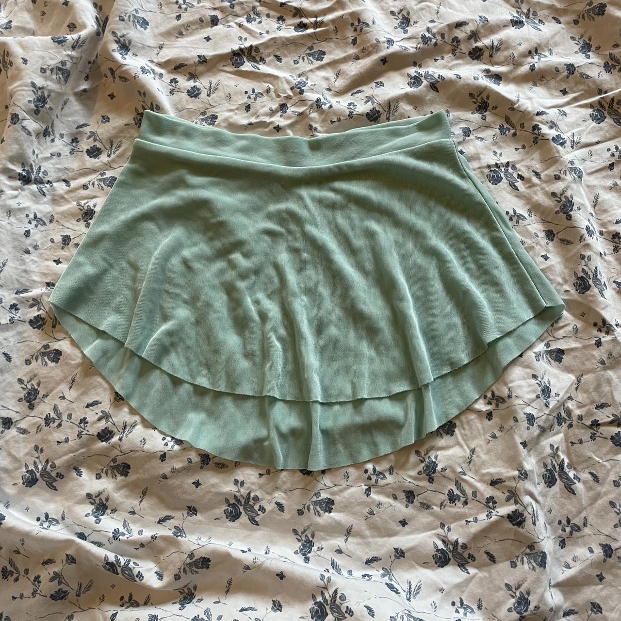 Teal Xxs Bullet Pointe Skirt Looks a bit more green... - Depop