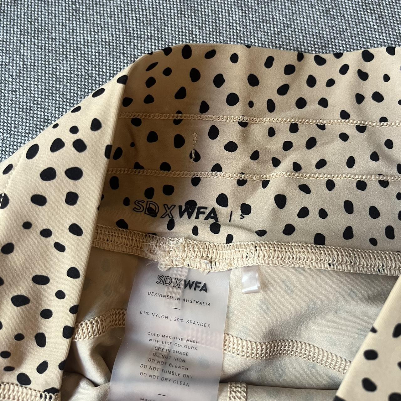 sarah’s day X white fox active wear collection size... - Depop