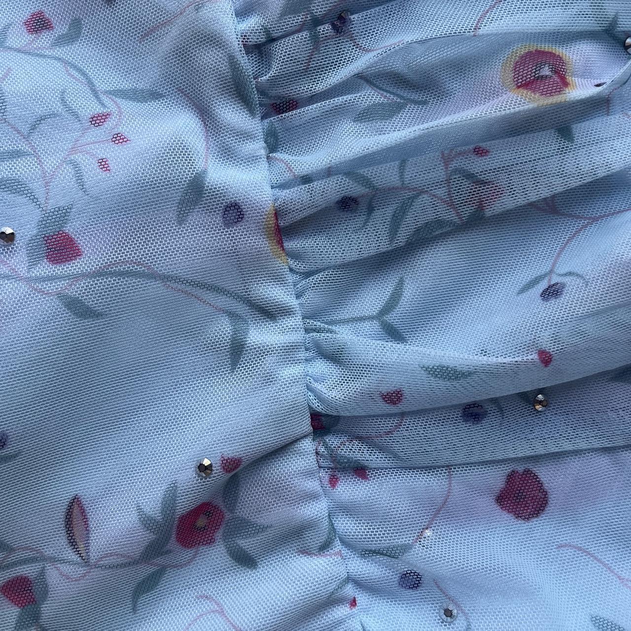 size 12 but fits as an 8-10 cute going out top $12 - Depop