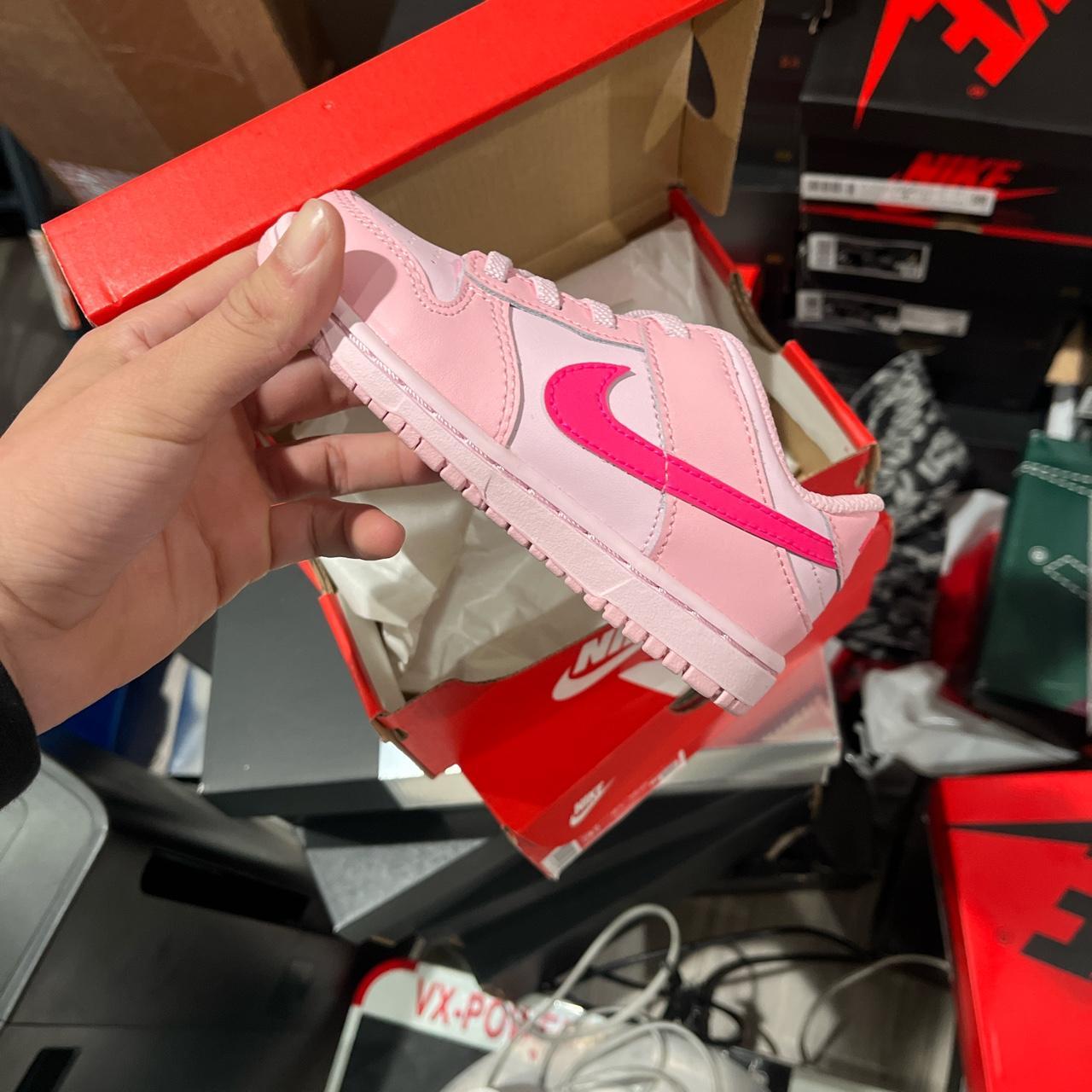 Triple pink dunks For small feet & kids Brand new &... - Depop