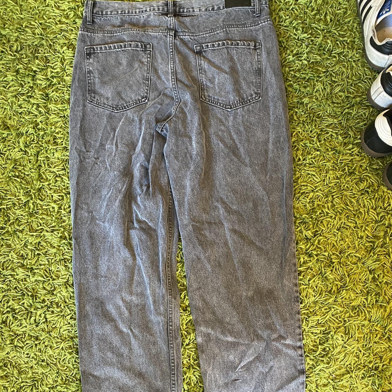 RSQ Loose Fit Jeans - size 33 x 32 - only worn a few... - Depop