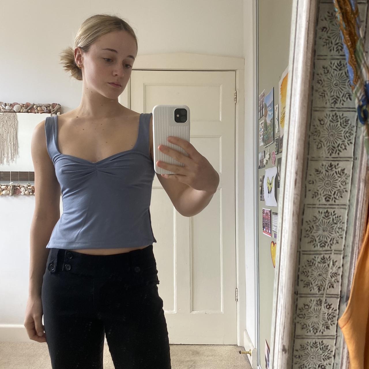 white fox tank - Depop