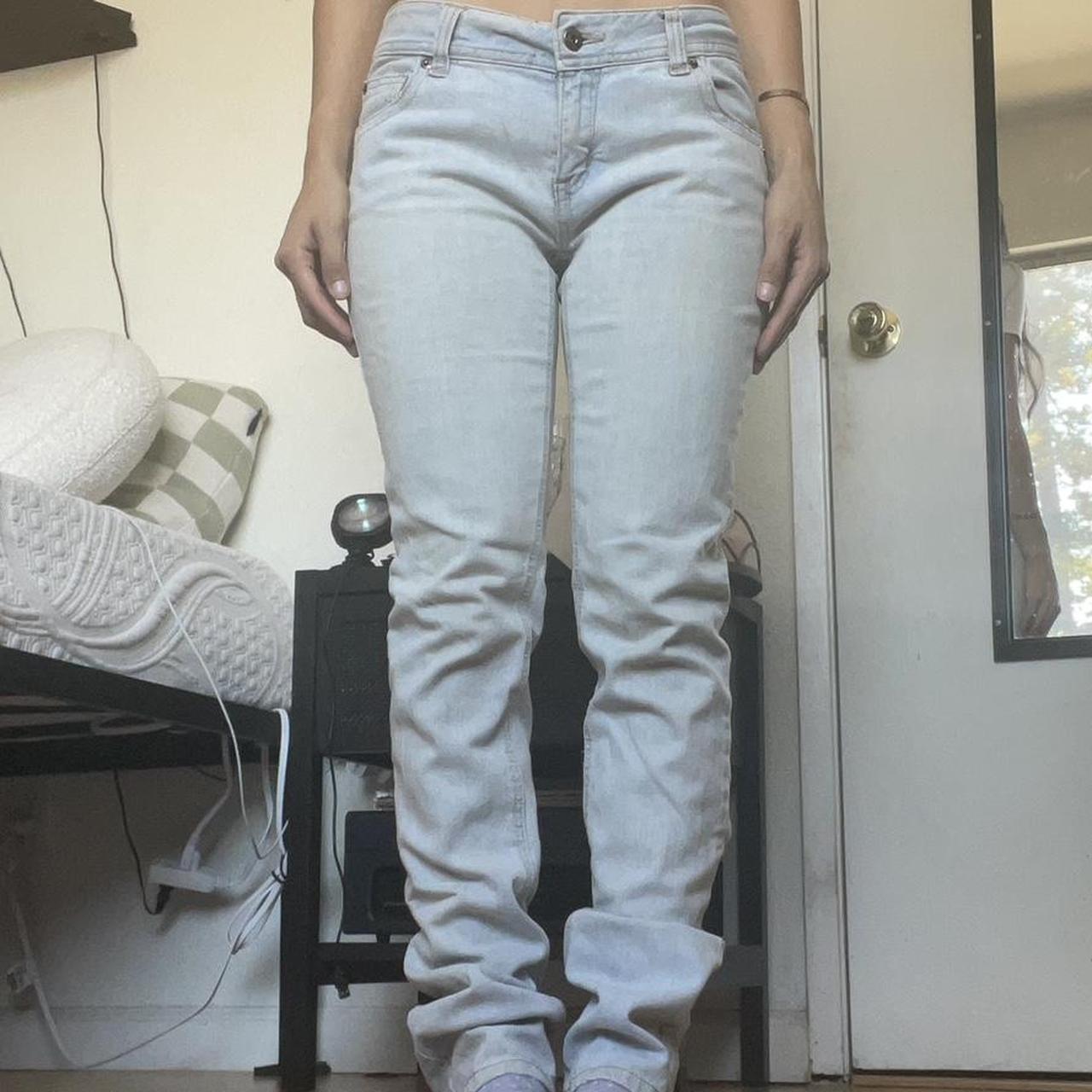 Low rise light wash jeans Size 5, measurements... - Depop