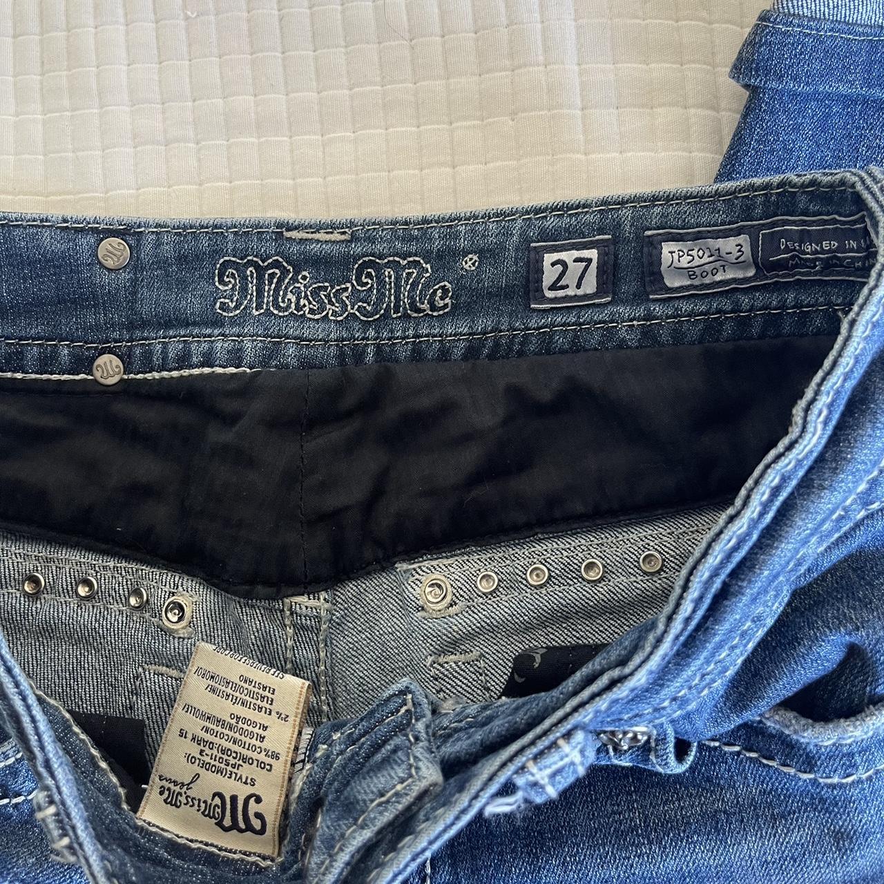 Miss me low rise capris So so flattering Staining... - Depop