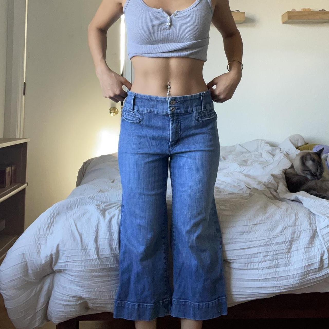 Adorable vintage low rise capris 70s low rise flare... - Depop