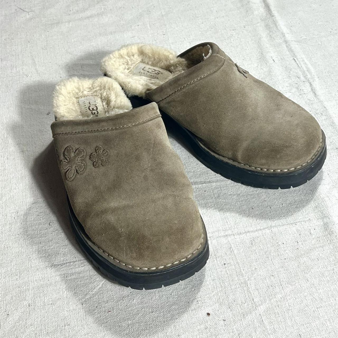 UGG Women's Tan and Brown Clogs | Depop