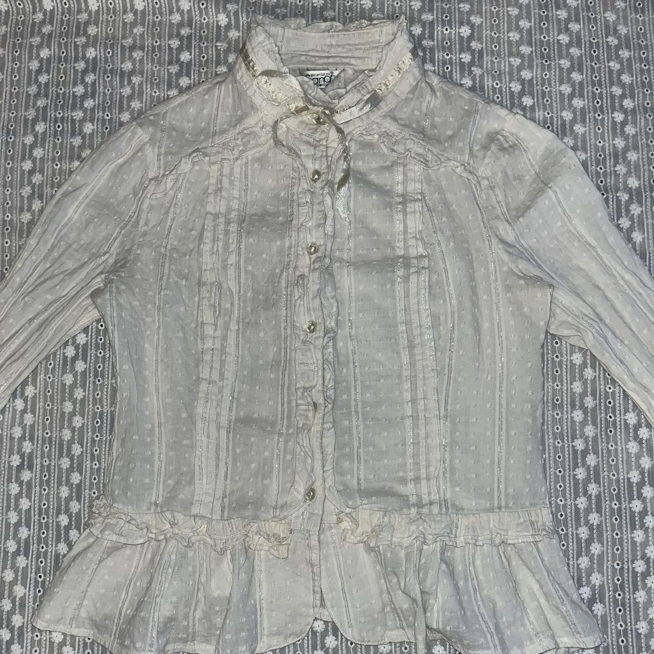 White frilly button-up blouse with a bow#cottagecore | Depop