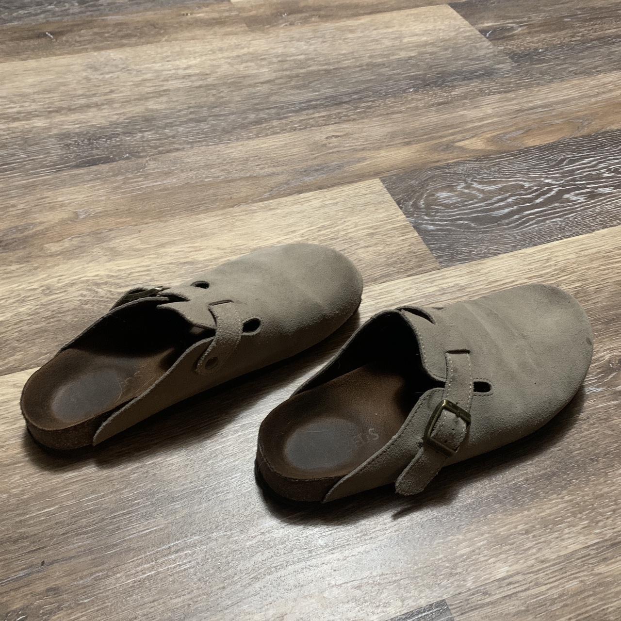 Beige Boston Clog Dupes, Size 8 - Depop