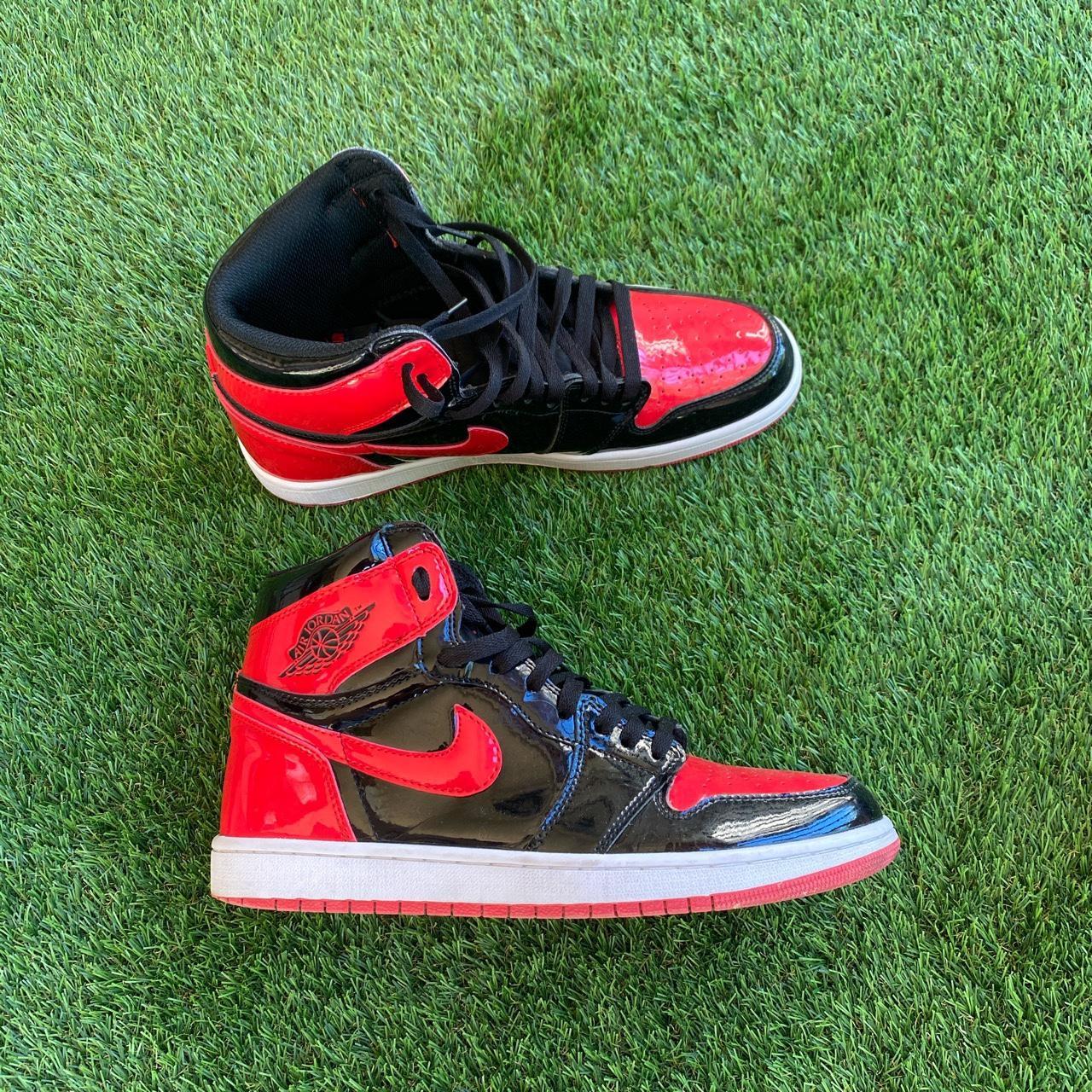 Jordan Men's Black and Red Trainers | Depop