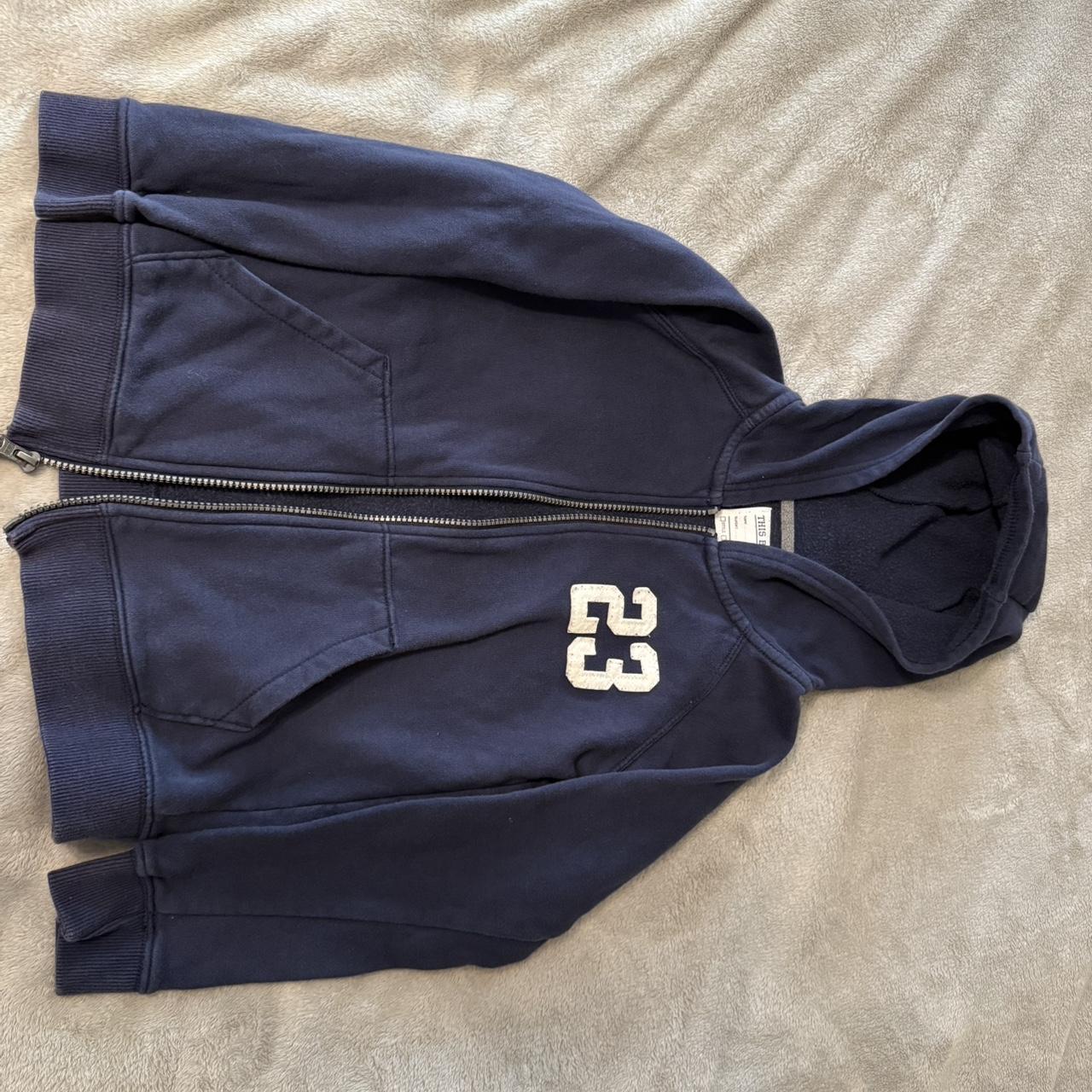 Kids Youth Large Jacket, brand new - Depop