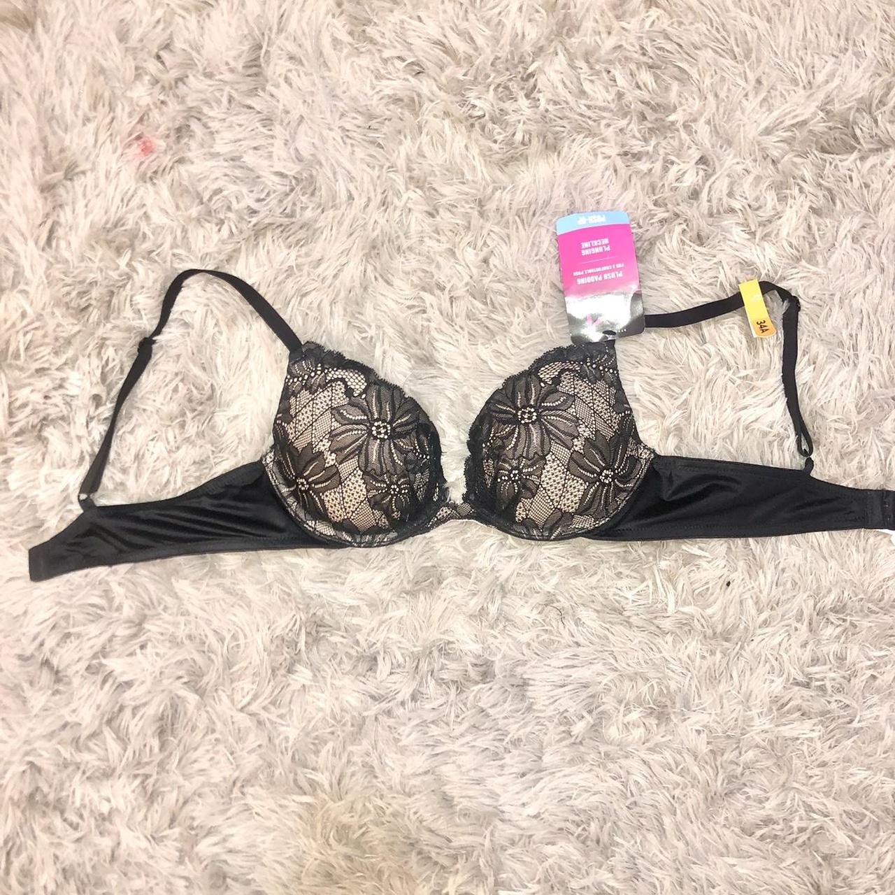 Maidenform womens push up bra NEW WITH TAGS Size 34A - Depop