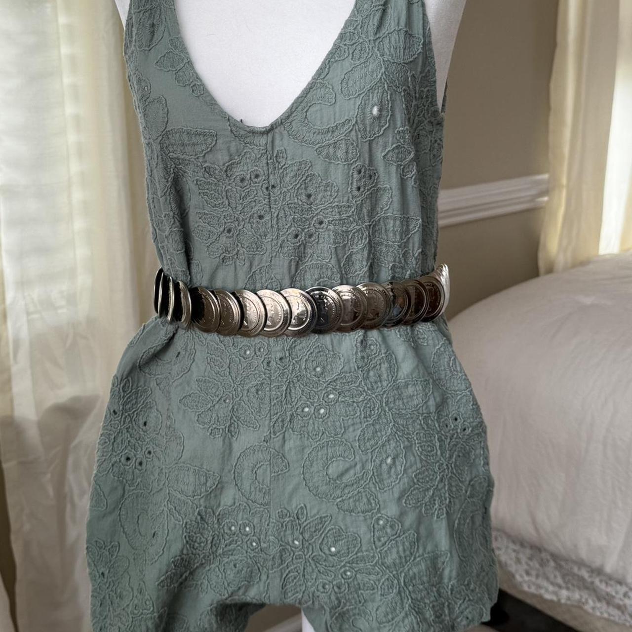 Silver coin stretch belt - Depop