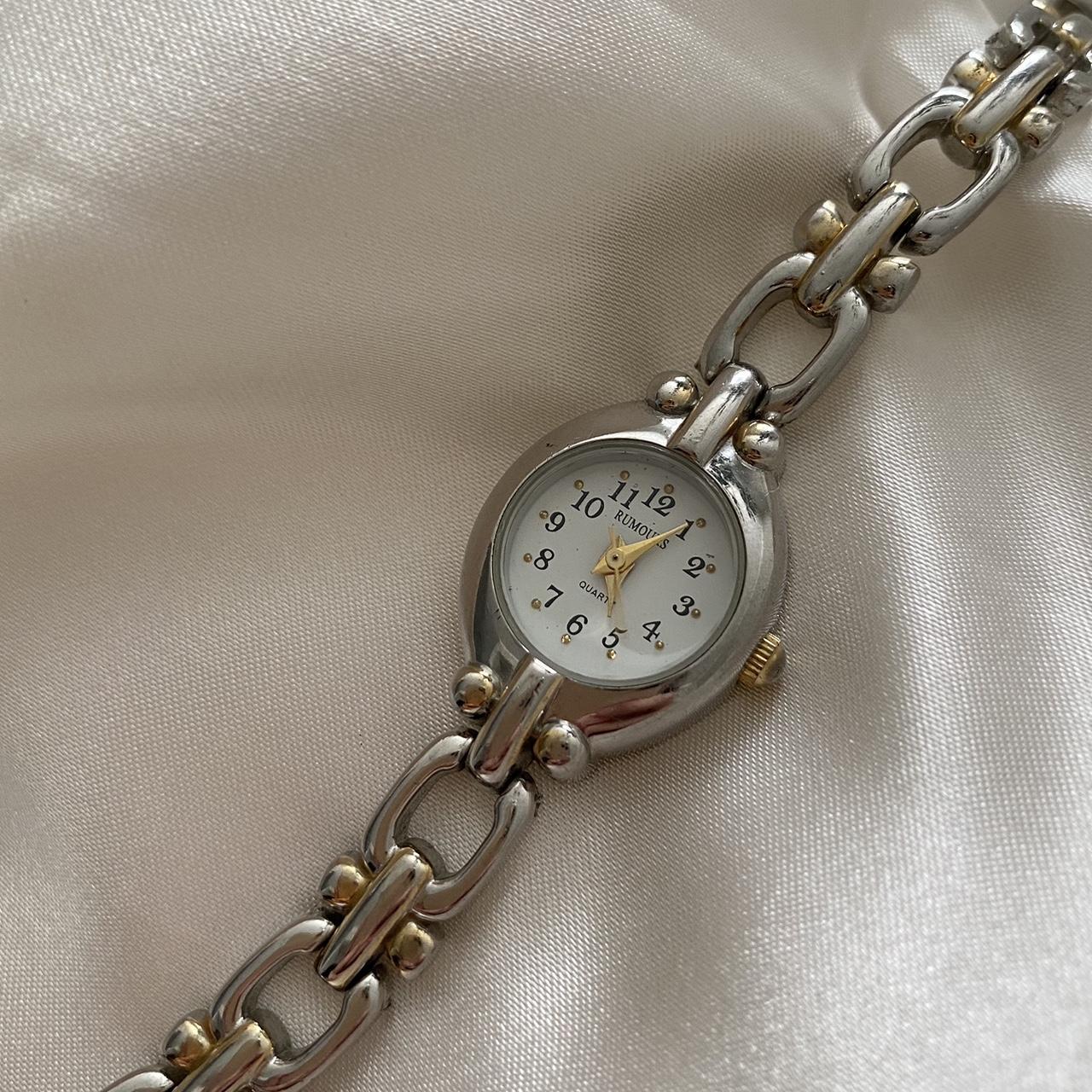 Beautiful Dainty Silver Tone Watch . Works... - Depop