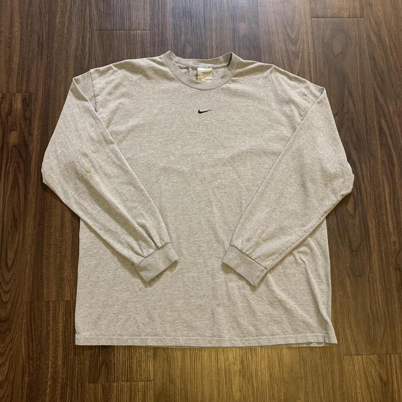 Early Y2K Nike center swoosh long sleeve, Size XL.... - Depop