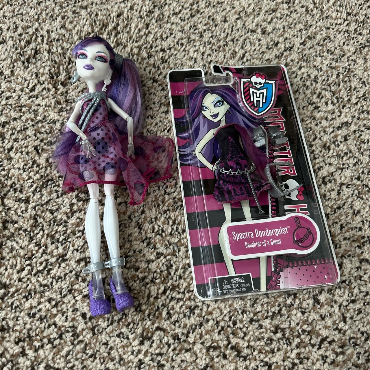 Spectra monster high doll and extra new in package... - Depop