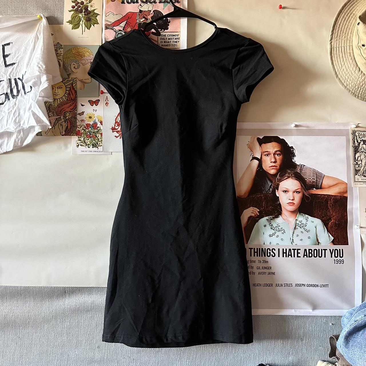 -Short tight fitting backless edikted dress -XS/Can... - Depop