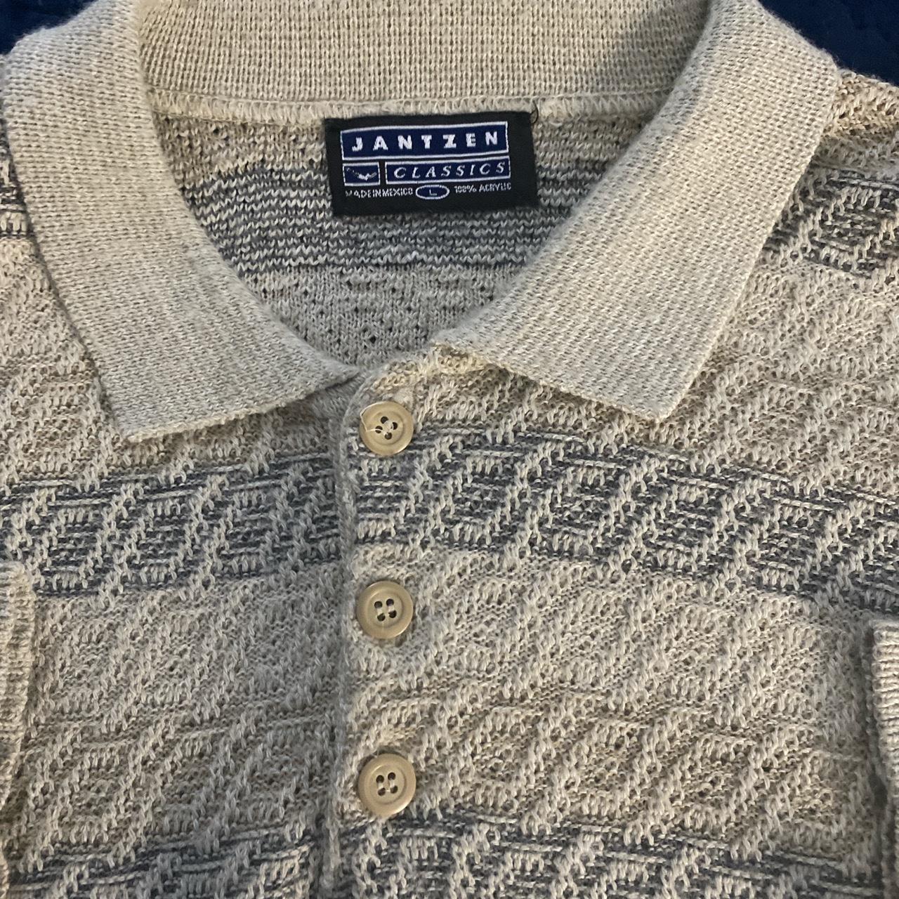 JANTZEN SWEATER GREAT CONDITION SIZE L - Depop