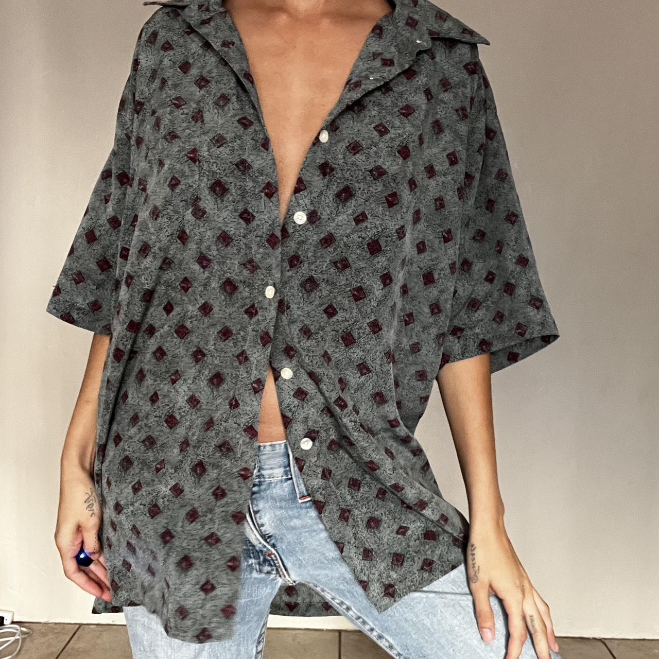 Grey Geometric Print Button Up Short Sleeve Shirt... - Depop