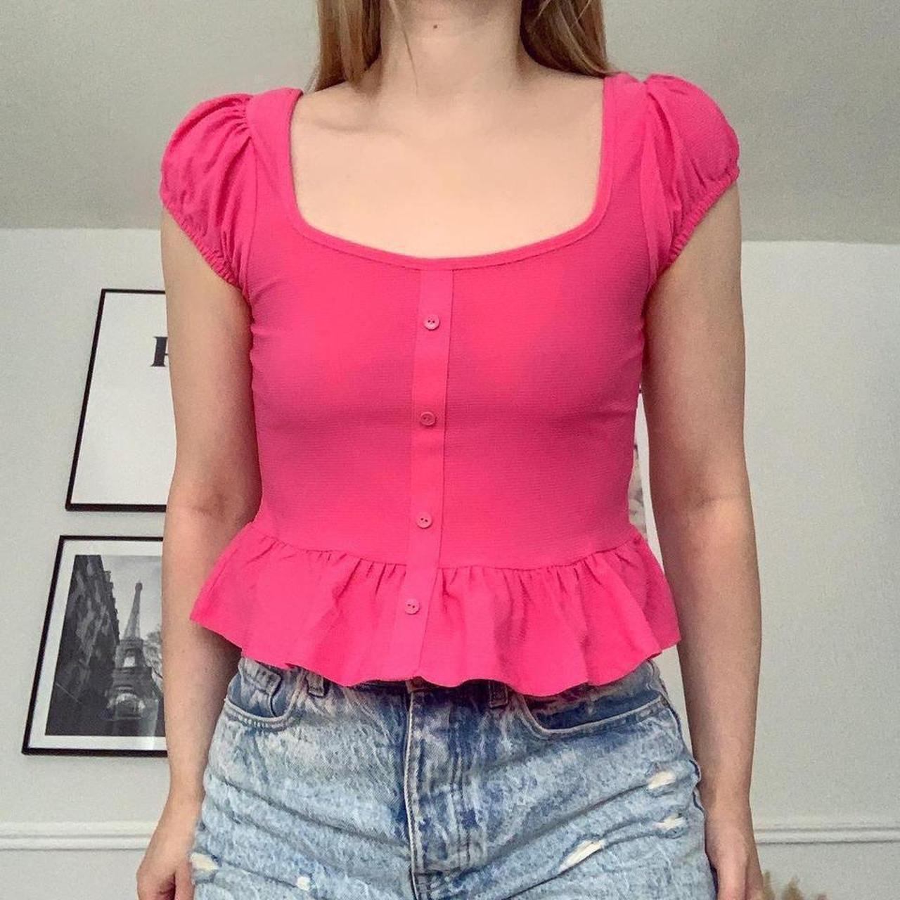 PINK RUFFLE TOP Puff sleeve top Ruffle hem top... - Depop