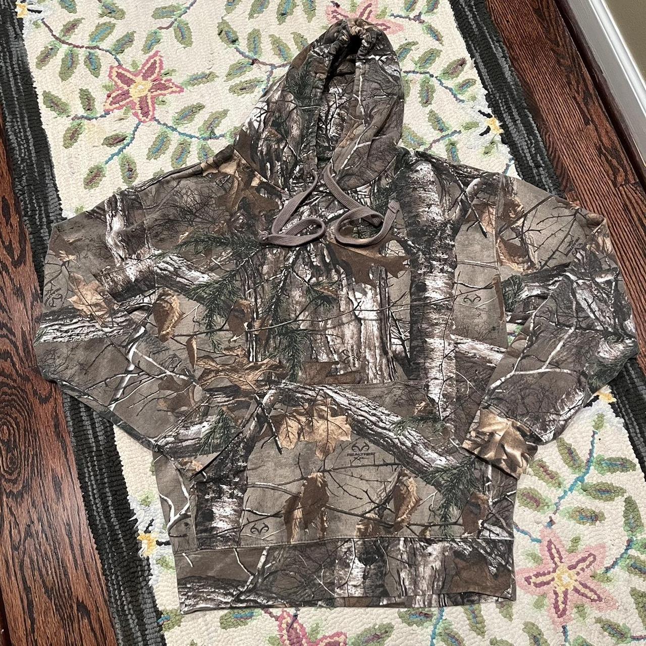 00's Real Tree Nature Camo Hoodie Sweatshirt Size... - Depop