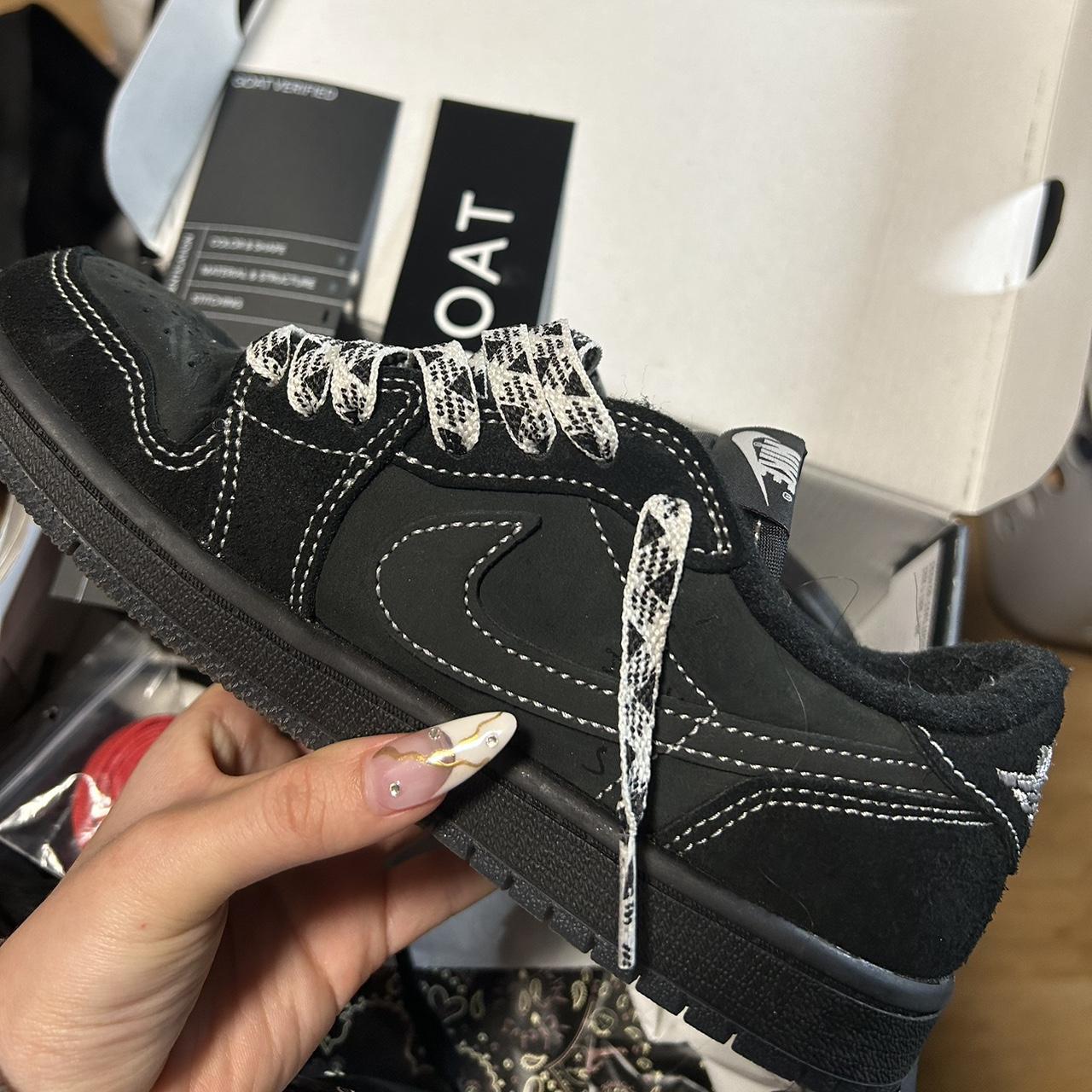 Travis Scott phantoms size 3.5 kids but 5 in womens... - Depop