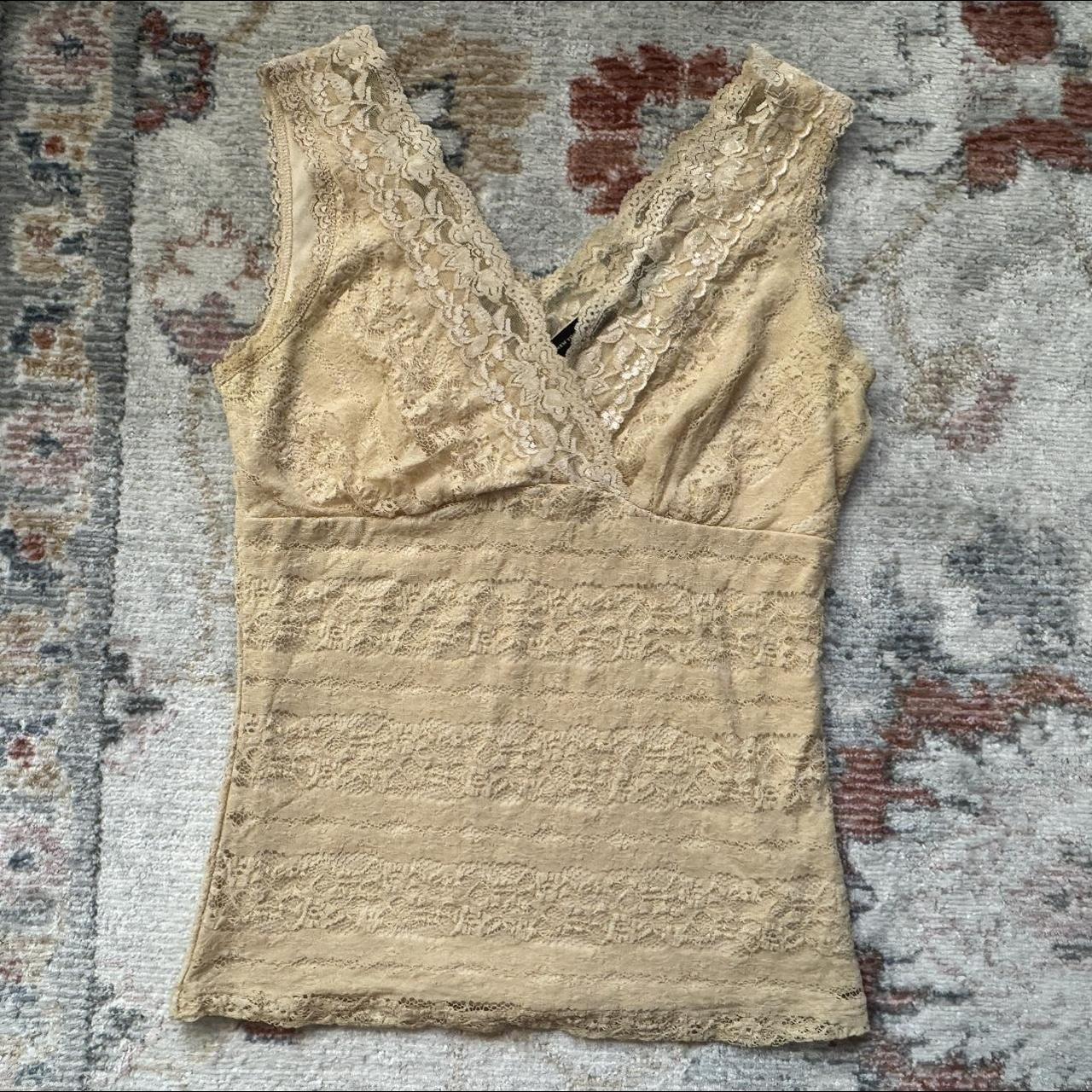 Y2K Lace Tank Top 🤍Excellent preowned... - Depop