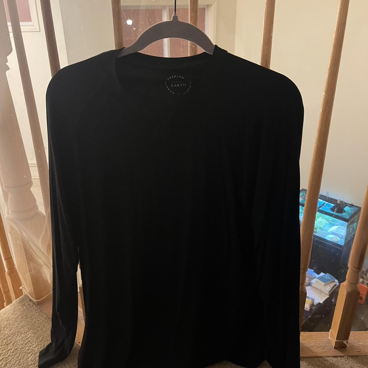 CozyEarth premium black thermal long sleeve (Size M) - Depop