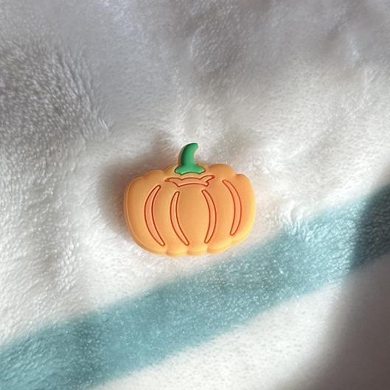 PUMPKIN JIBBITZ - Depop