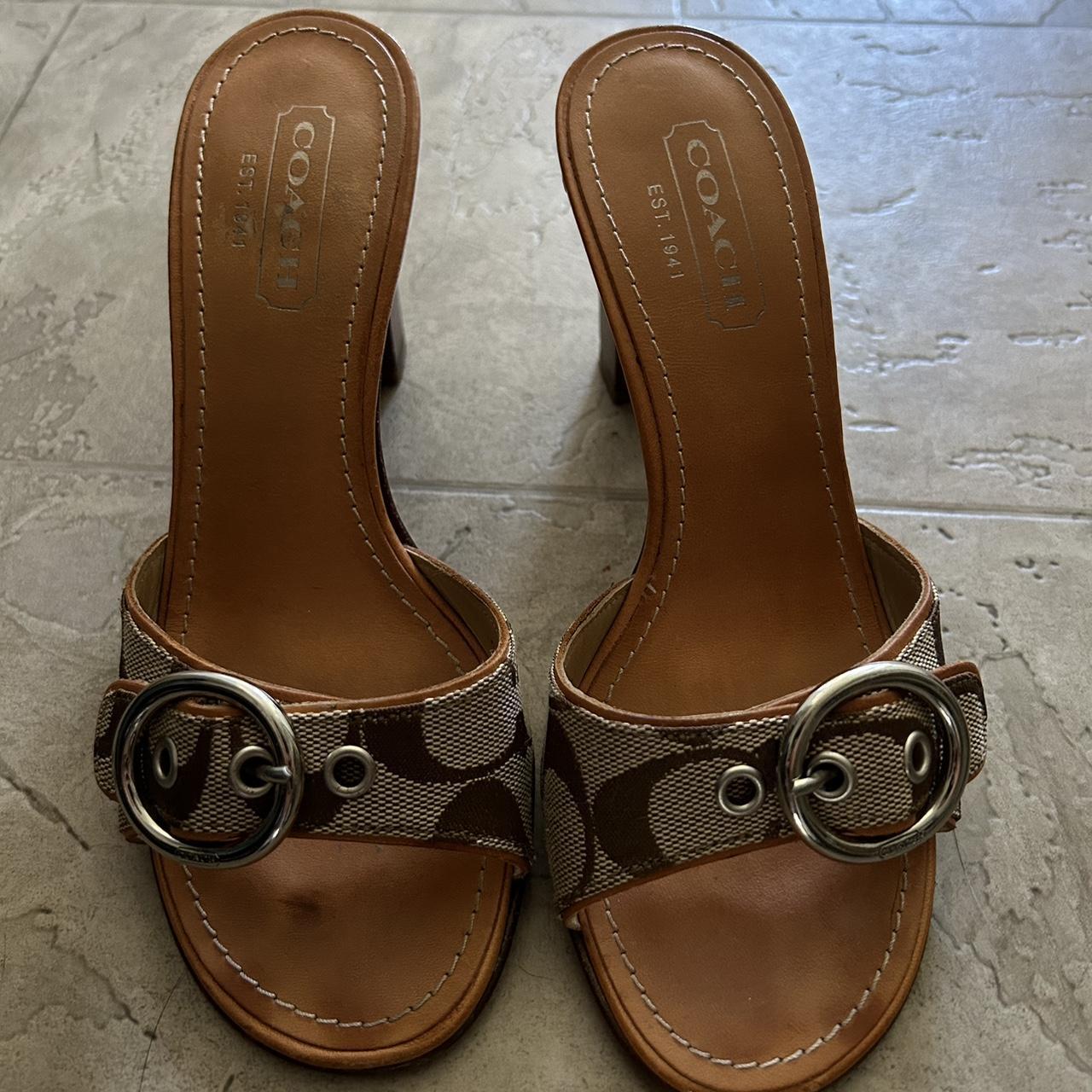 Rare unique 2000s coach heels , so cute with jeans... - Depop