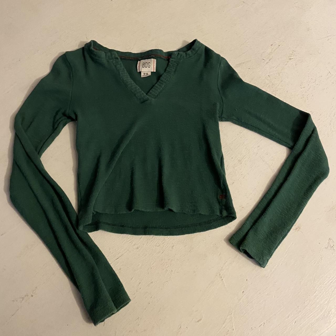BDG URBAN OUTFITTERS TIGHT CROPPED GREEN SWEATER!!!!... - Depop