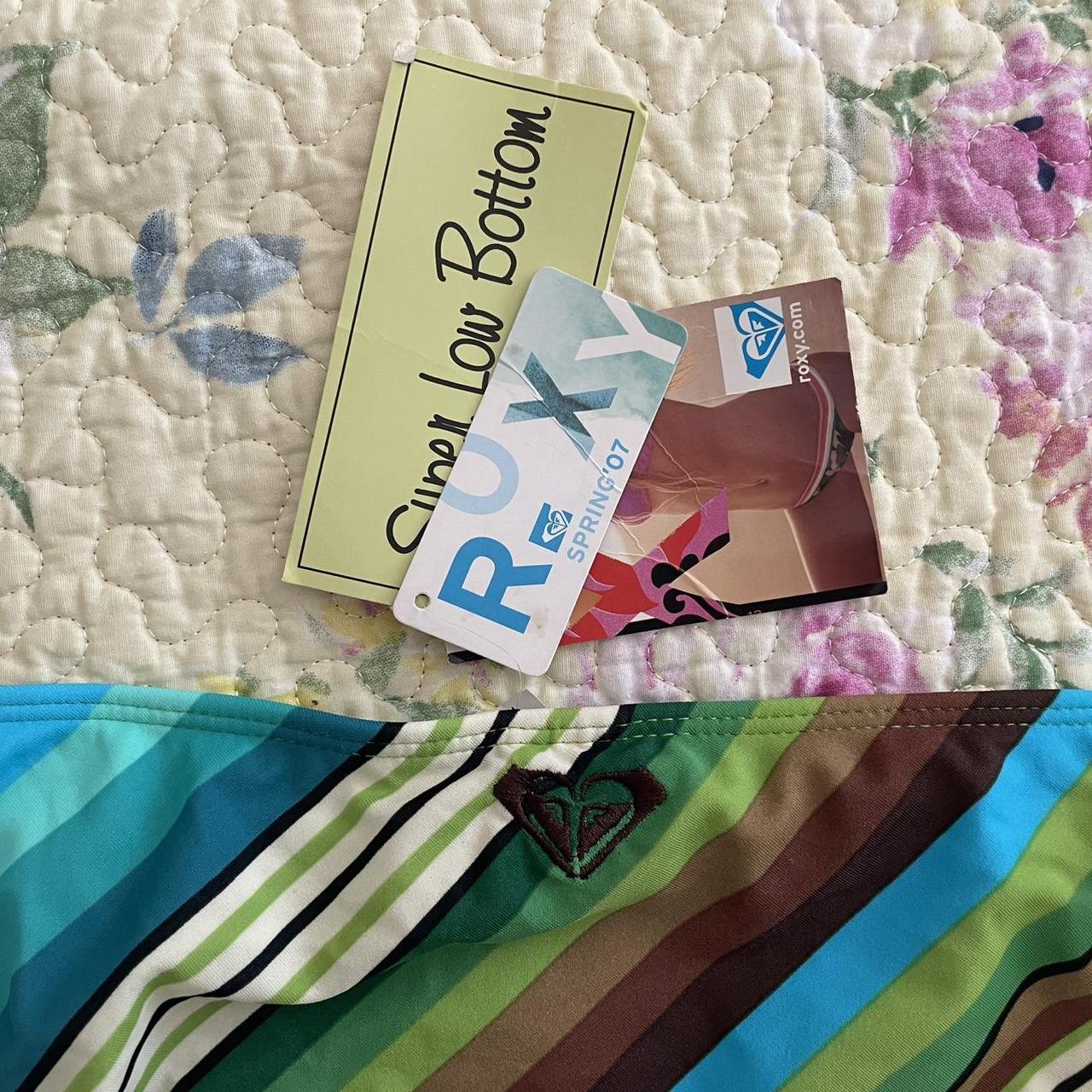 Vintage deadstock Roxy bikini bottoms ⭐️ price... | Depop