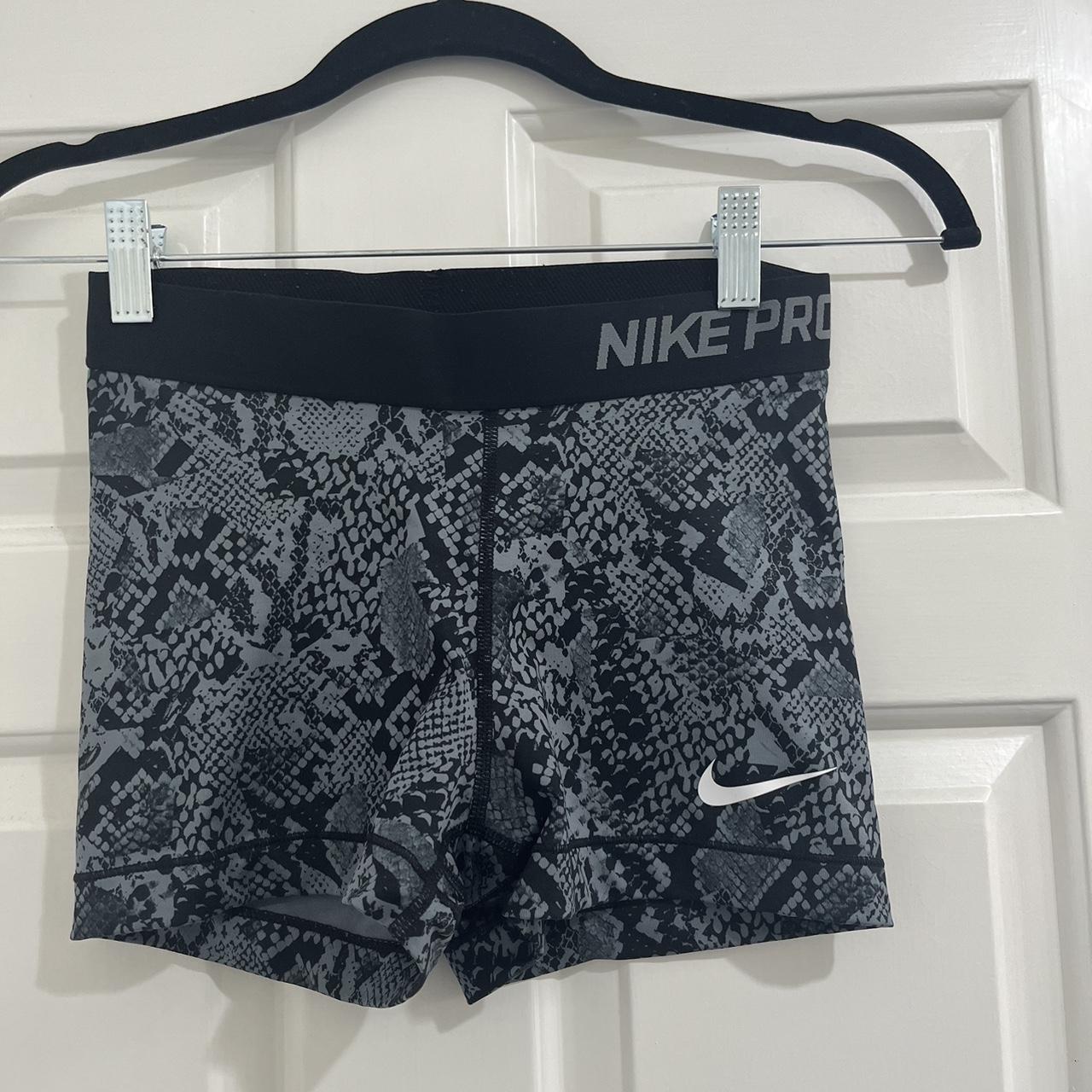 Nike pro mini shorts - Depop
