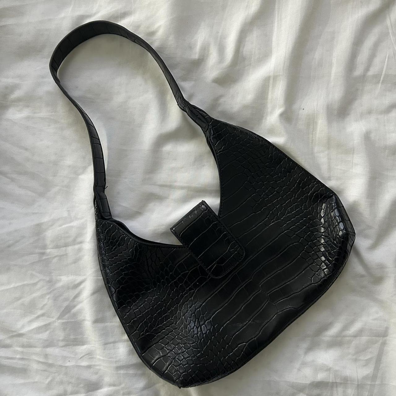 perfect shoulder bag from supré 🤗 has such a nice... - Depop