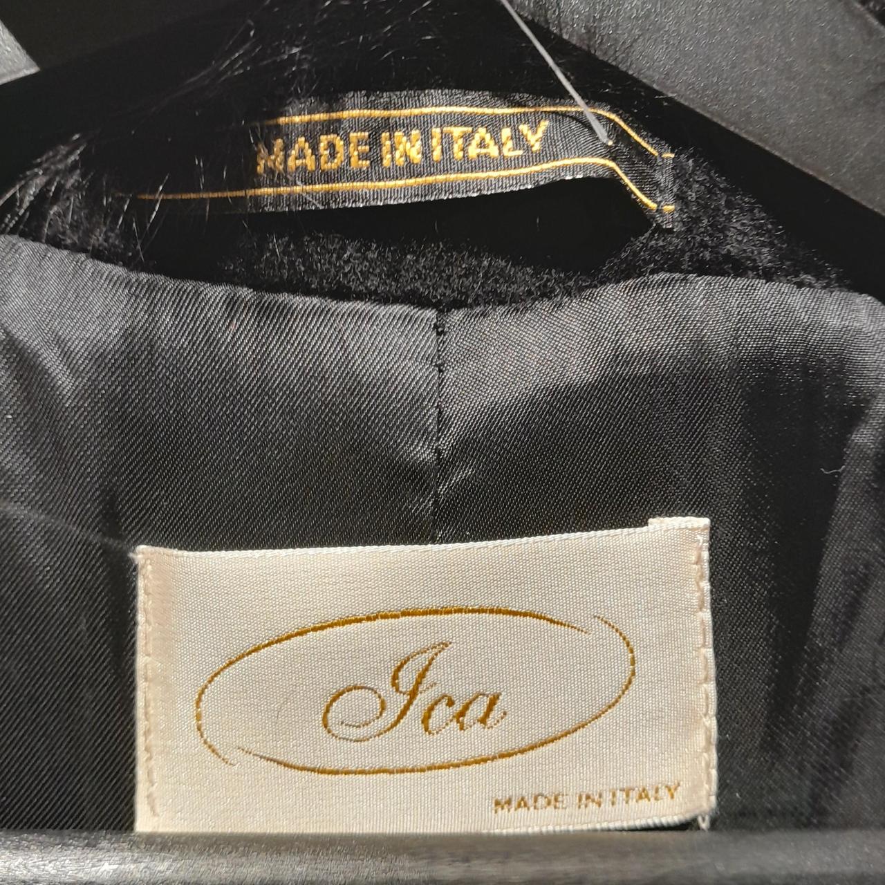 Cappotto Ica, Made in Italy, tg 50, color nero.... - Depop