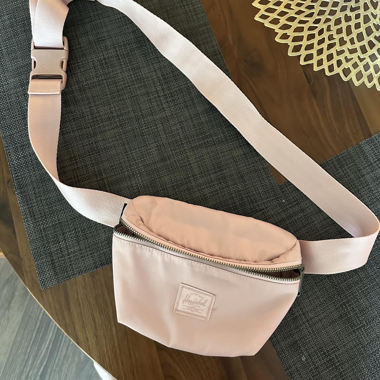 Herschel pink Fanny pack - Depop