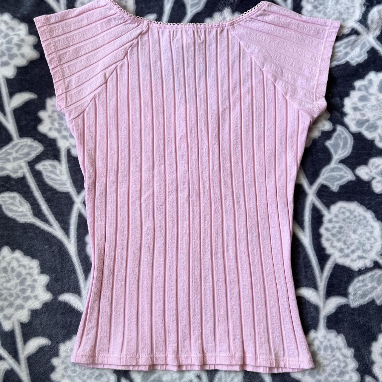 Ribbed Pink Laced Top 🩷 Size: Best fit size... - Depop