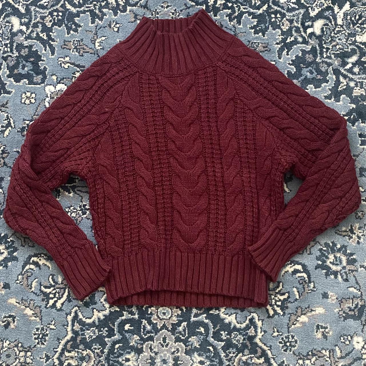Maroon cable knit sweater in perfect condition - Depop