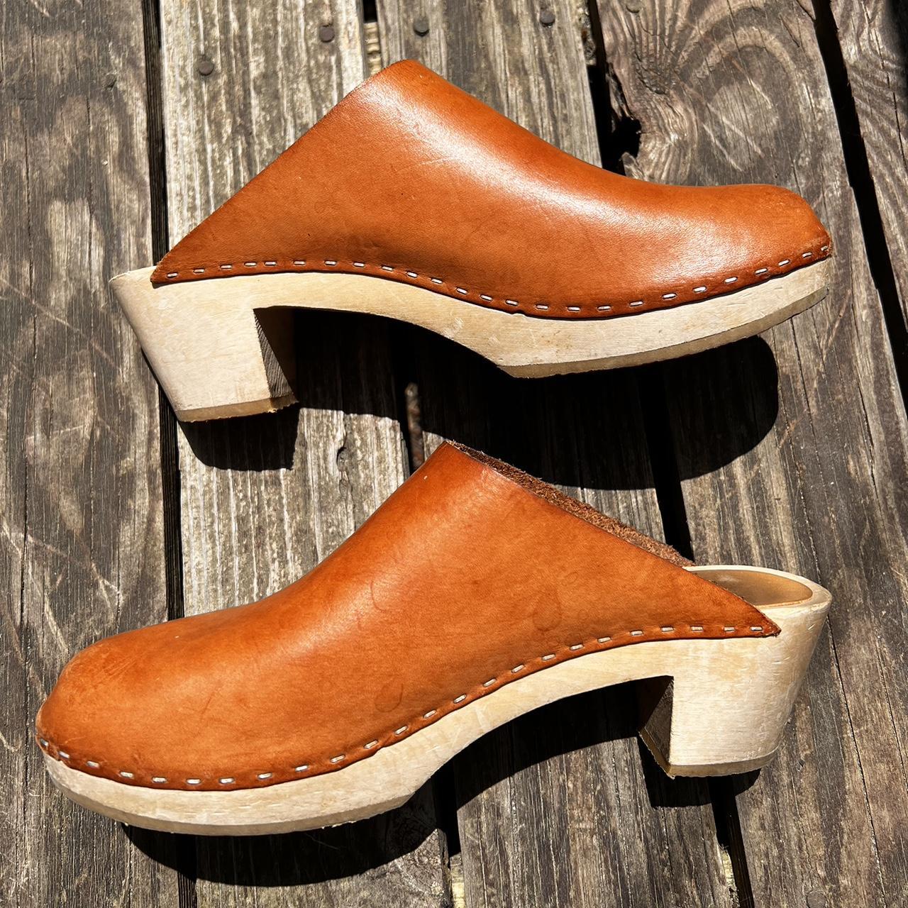 Vogue Women's Orange and Tan Clogs | Depop