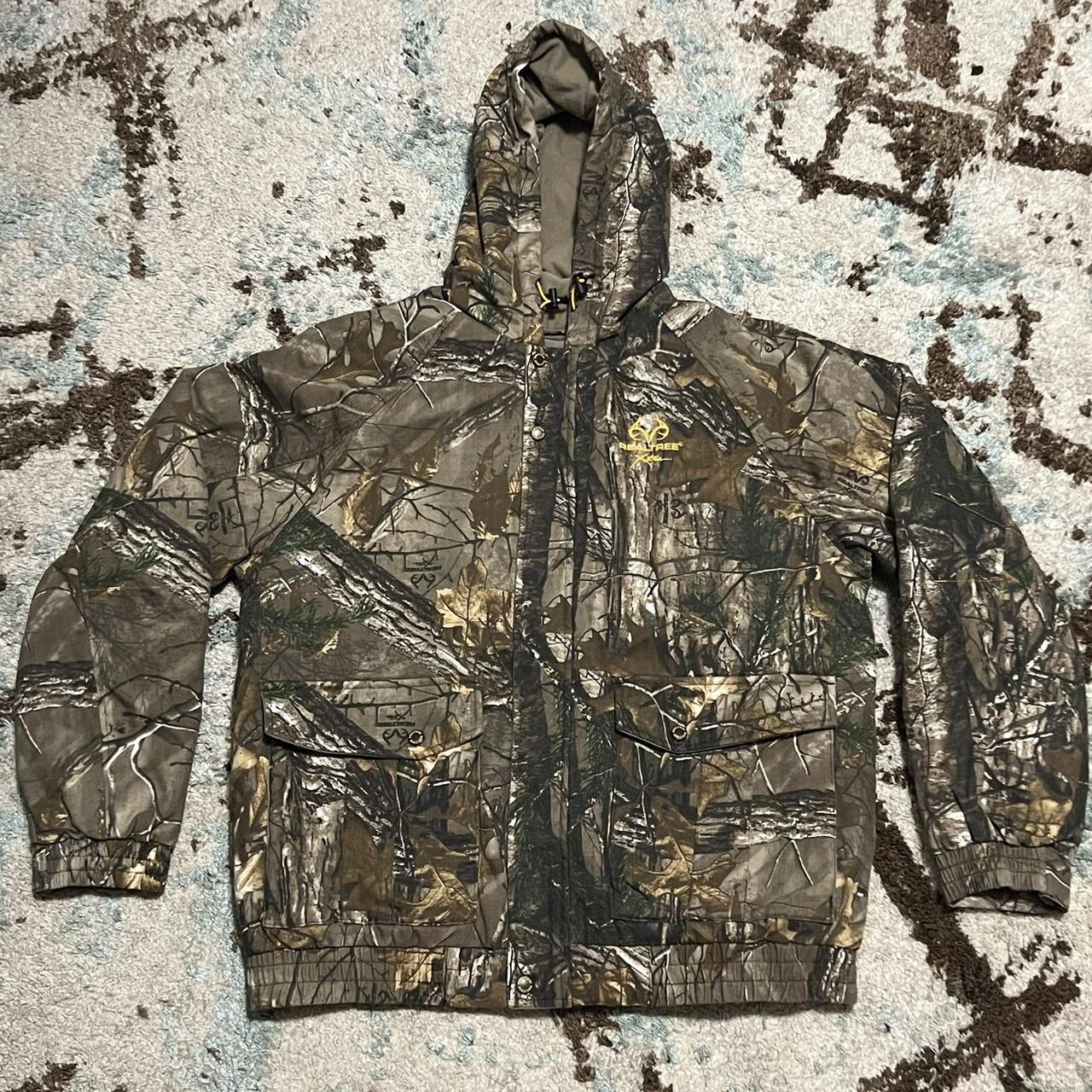 Realtree Xtra Camo Outdoor Work Jacket Size L... - Depop