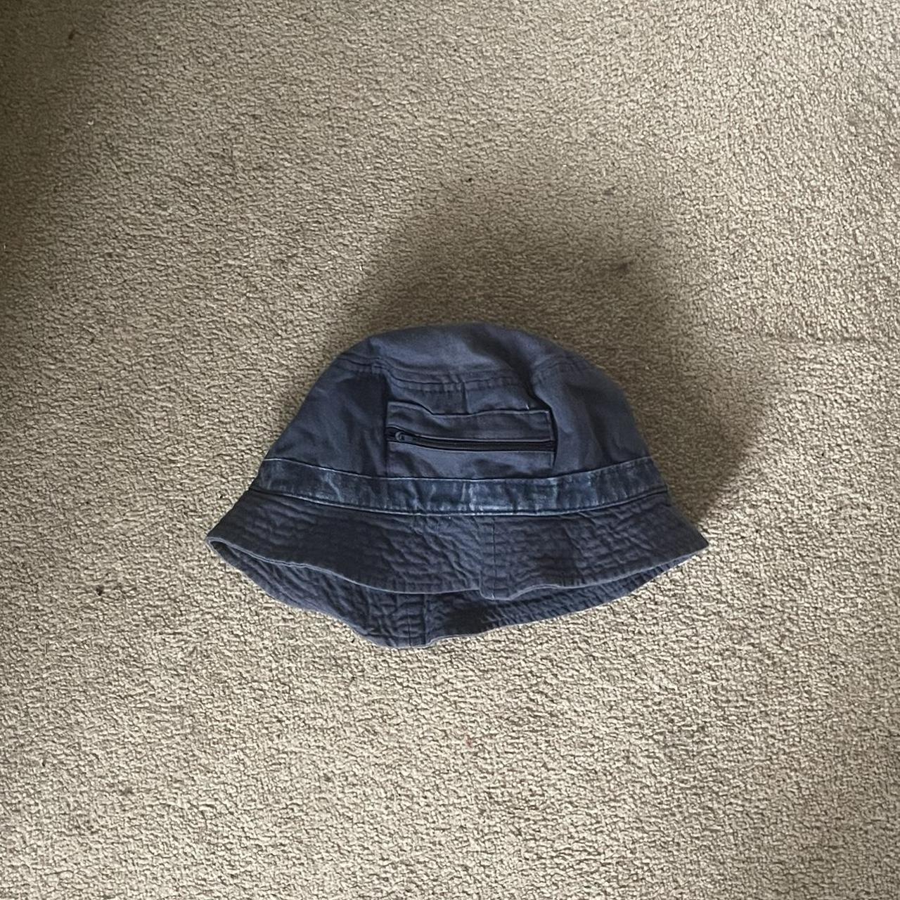 Navy bucket hat - Depop
